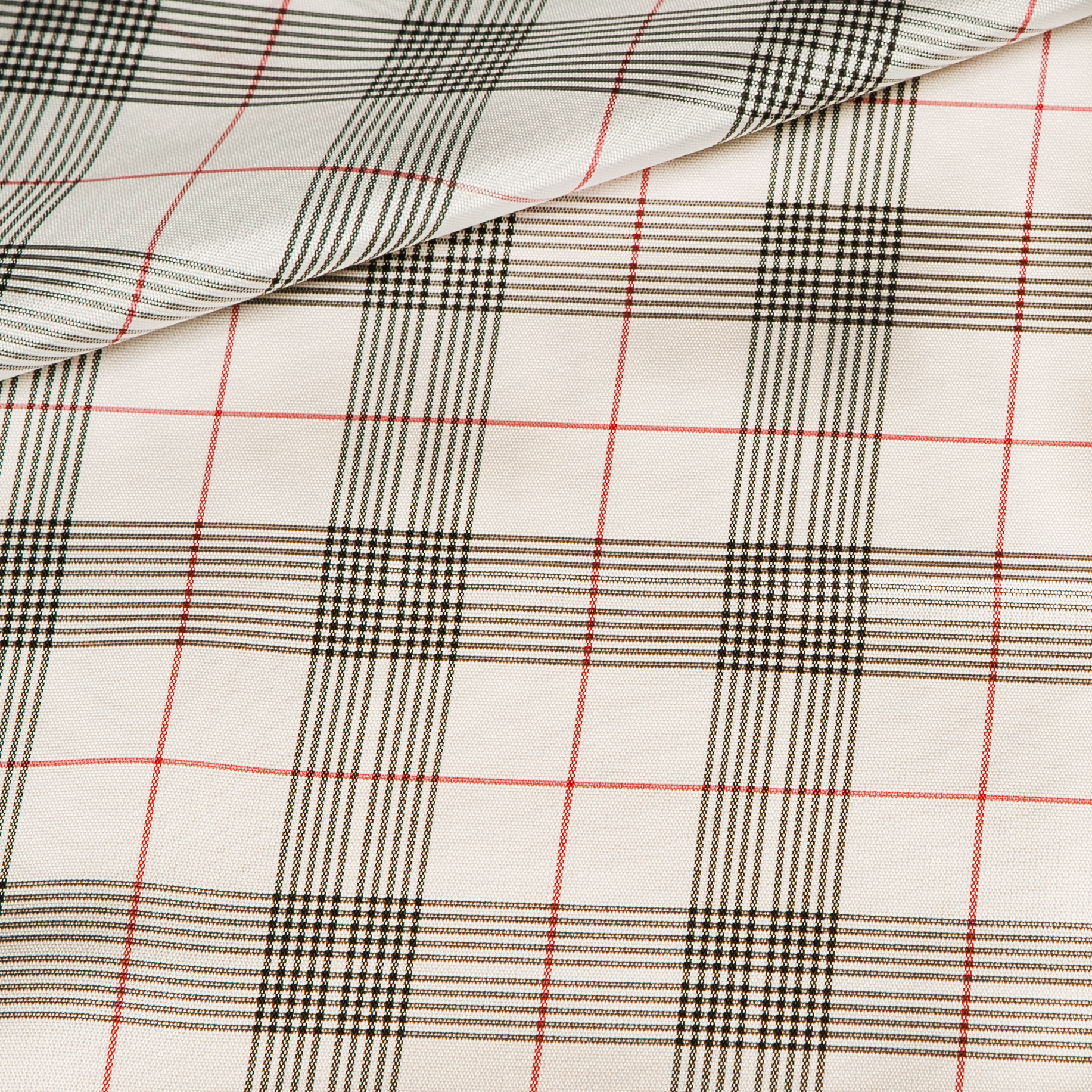 Yarn Colored Linings