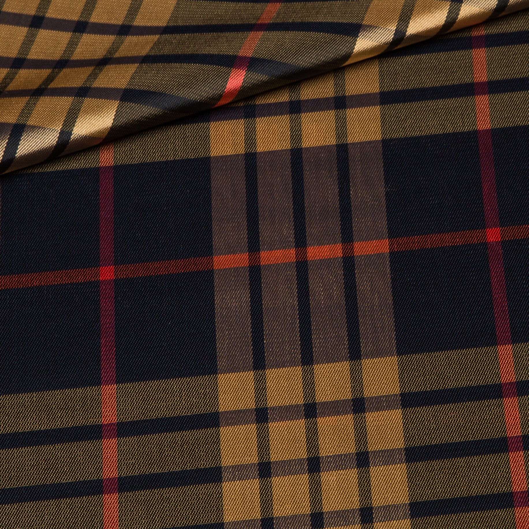 Yarn Colored Linings